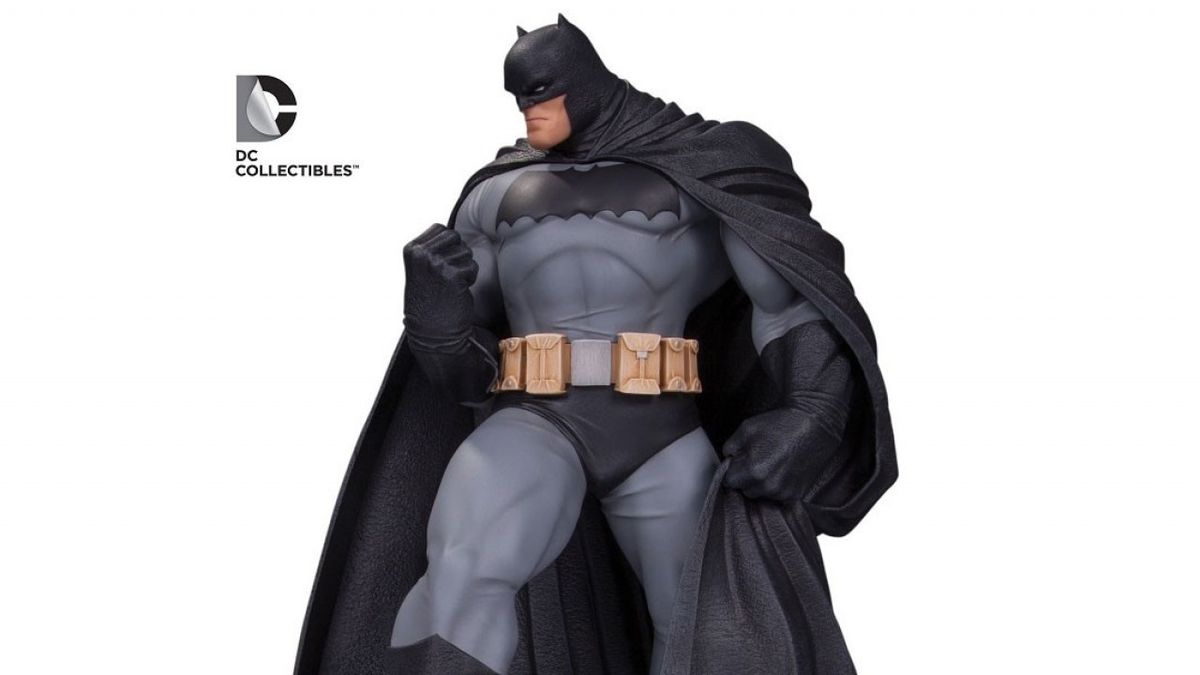 DC Comics Designer Series Statue - Dark Knight III The Master Race ...