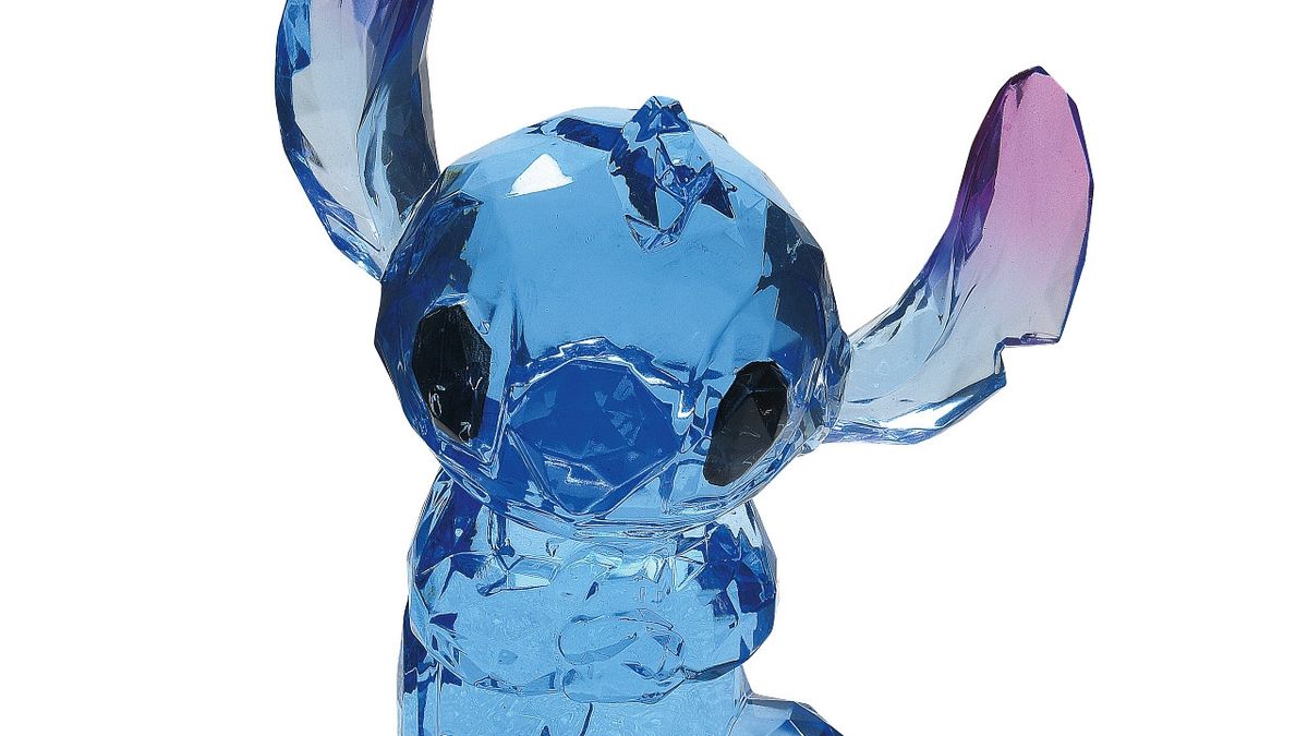 Disney Showcase Large Stitch Facets Figurine - POW! The Hero In You